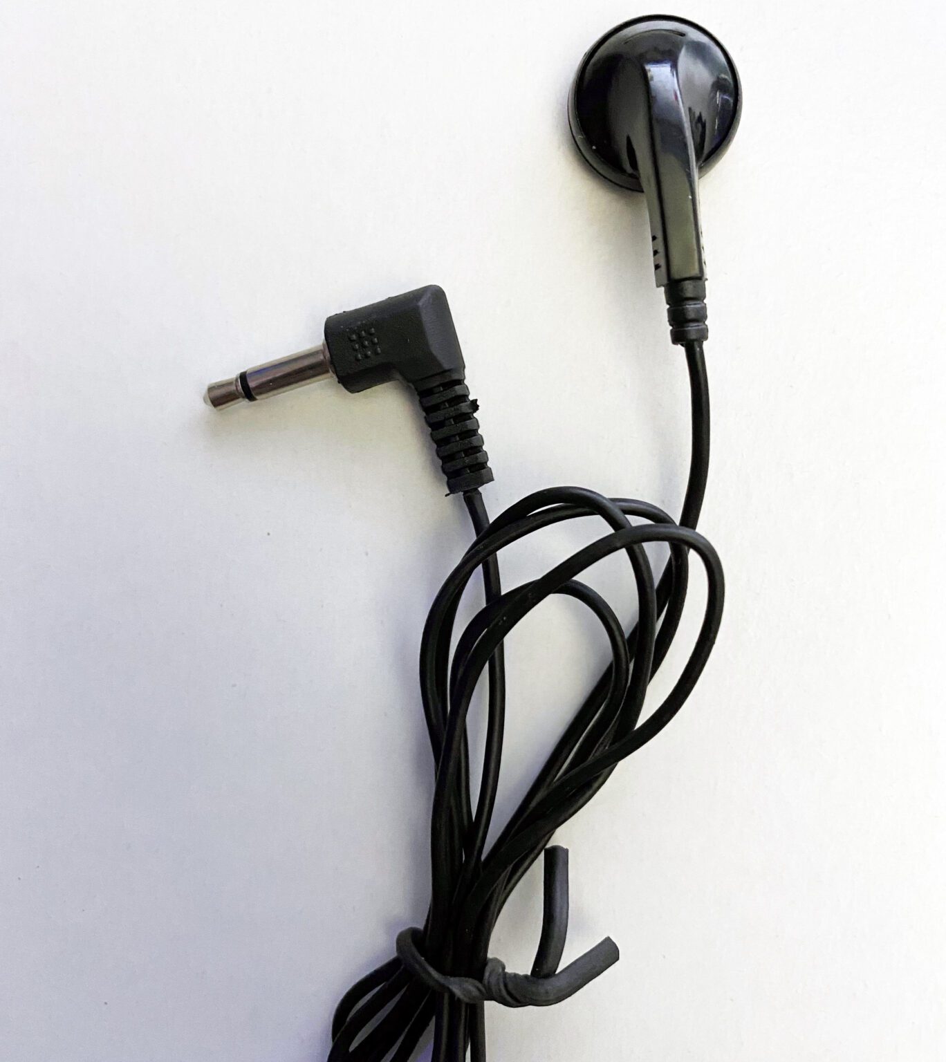 Universal Black 3.5mm Mono Single Side Earbud - Low Cost Earbuds