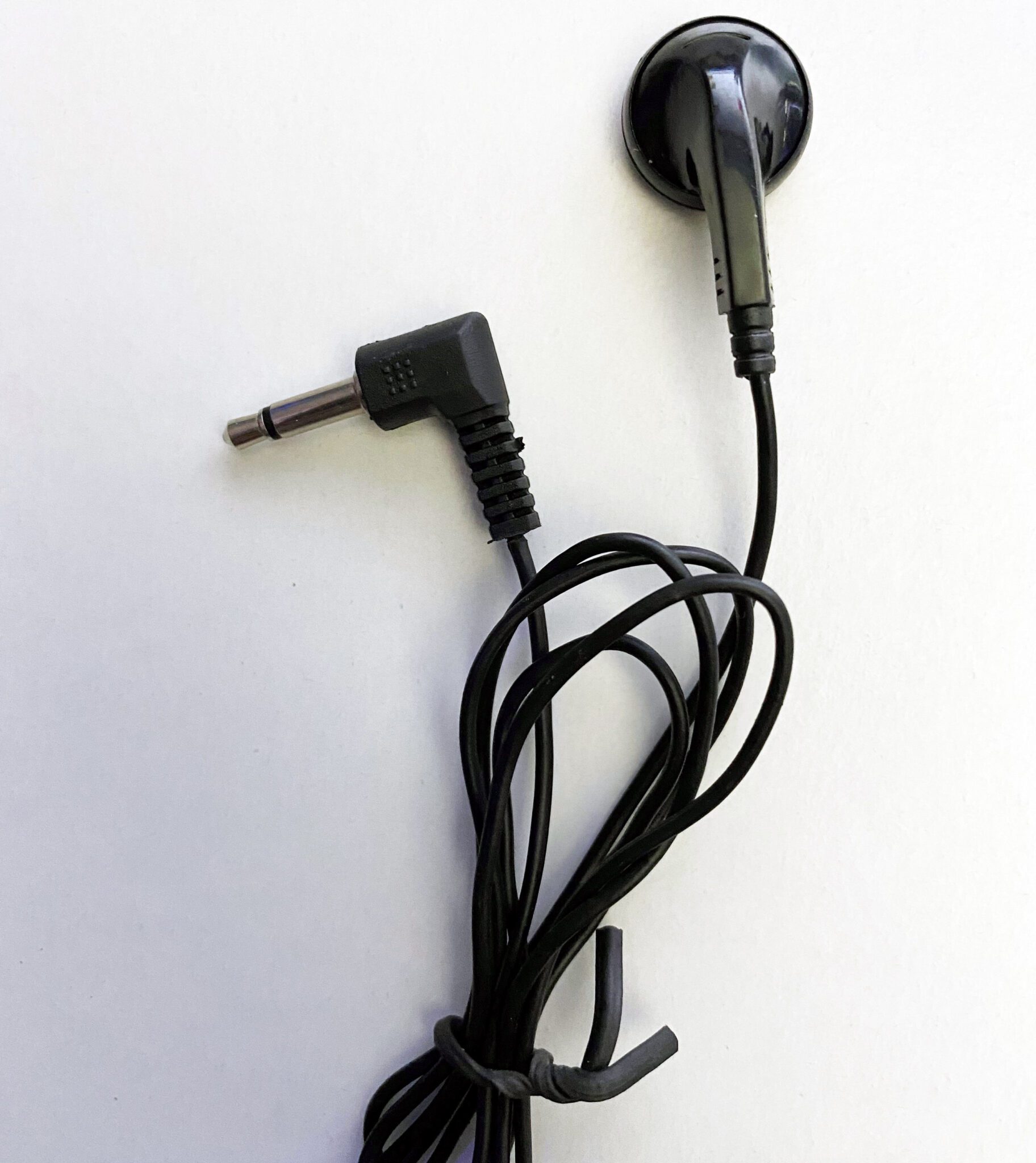 Universal Black 3.5mm Mono Single Side Earbud - Low Cost Earbuds